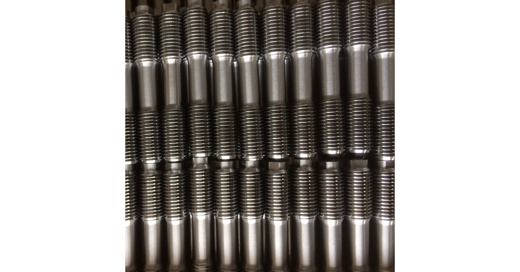 Szegcsavar DIN 2510 Form L - Szegcsavarok DIN 2510